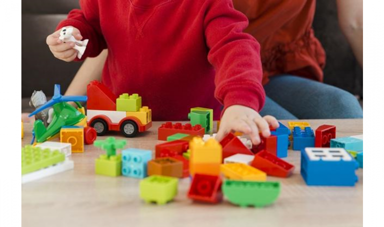 Top 5 Toys for Autistic Children - Living Autism